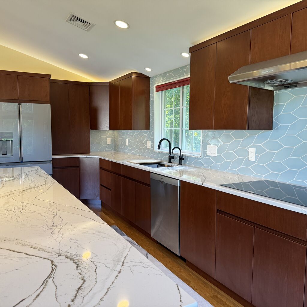Blue Braided Picket Kitchen Backsplash | Fireclay Tile