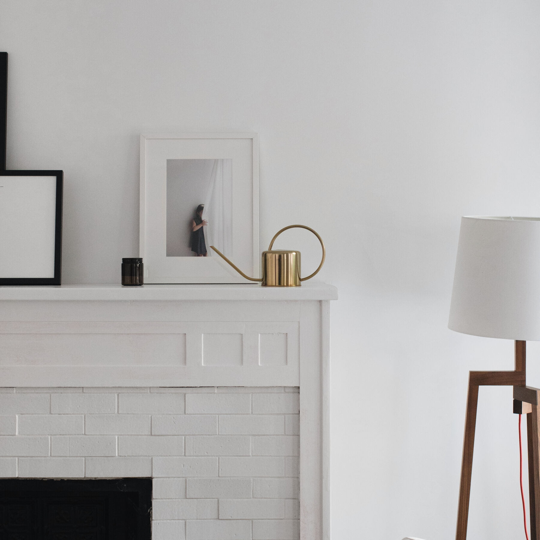 A Fireplace White as Snow | Fireclay Tile