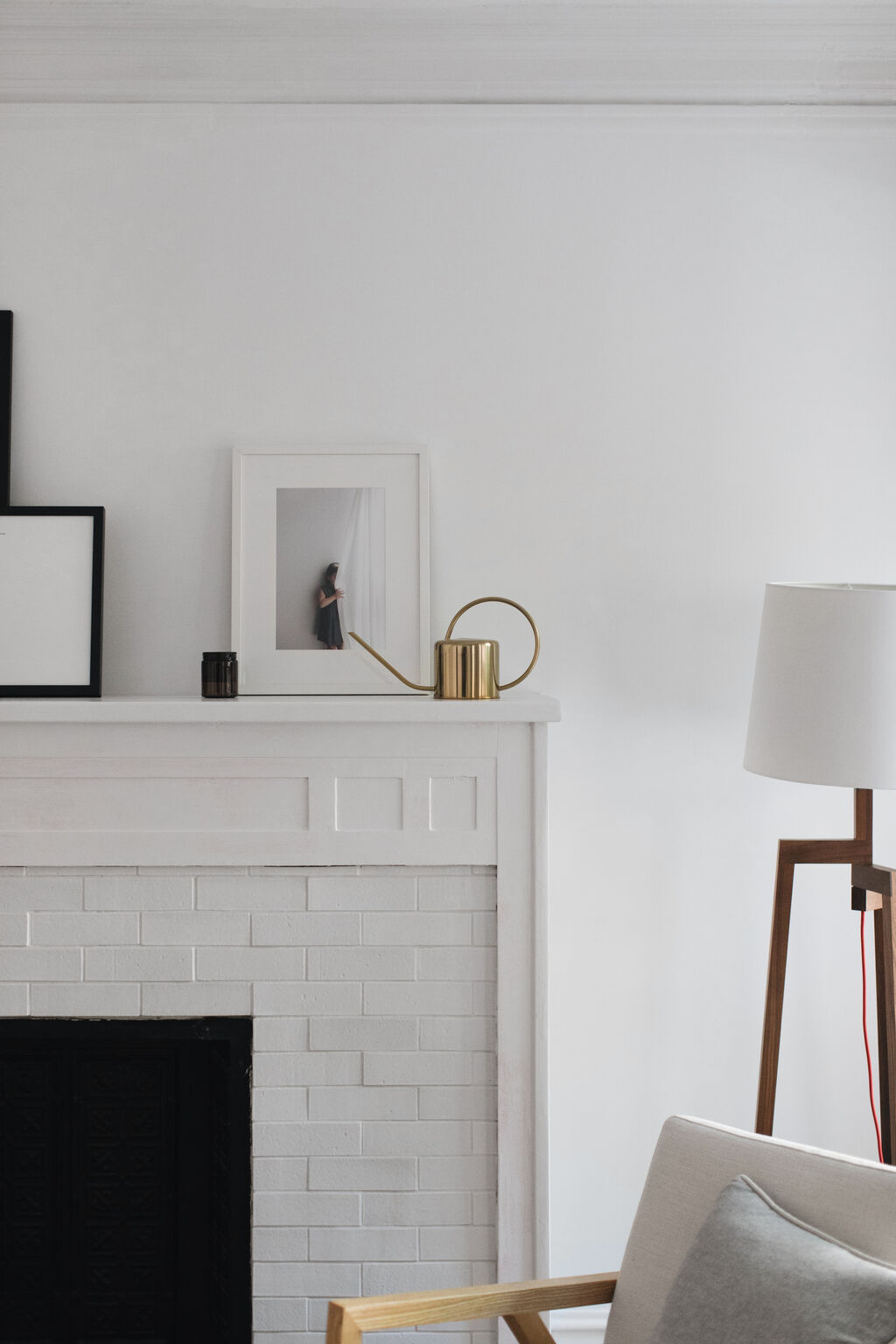 A Fireplace White as Snow | Fireclay Tile