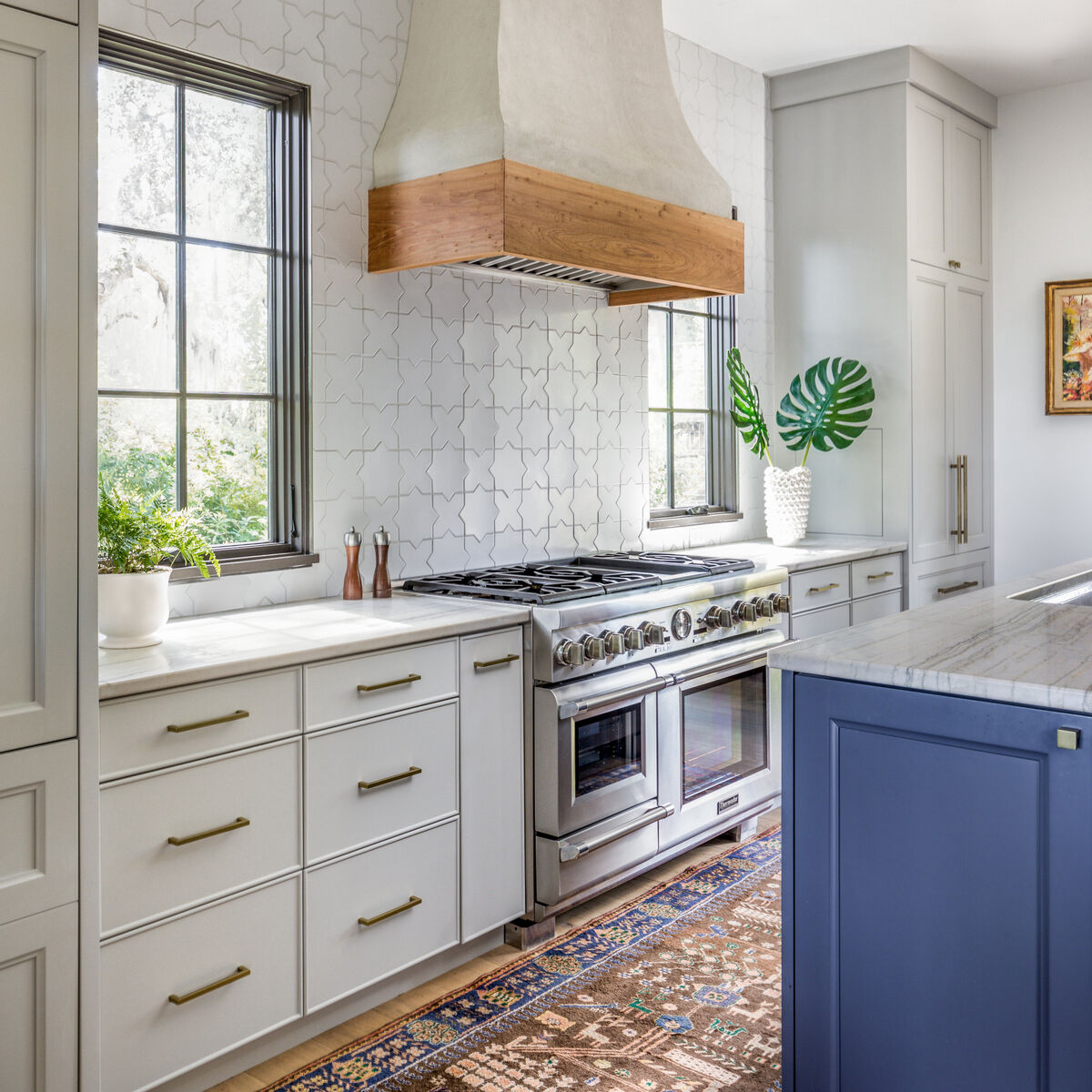 Star & Cross Kitchen Backsplash | Fireclay Tile
