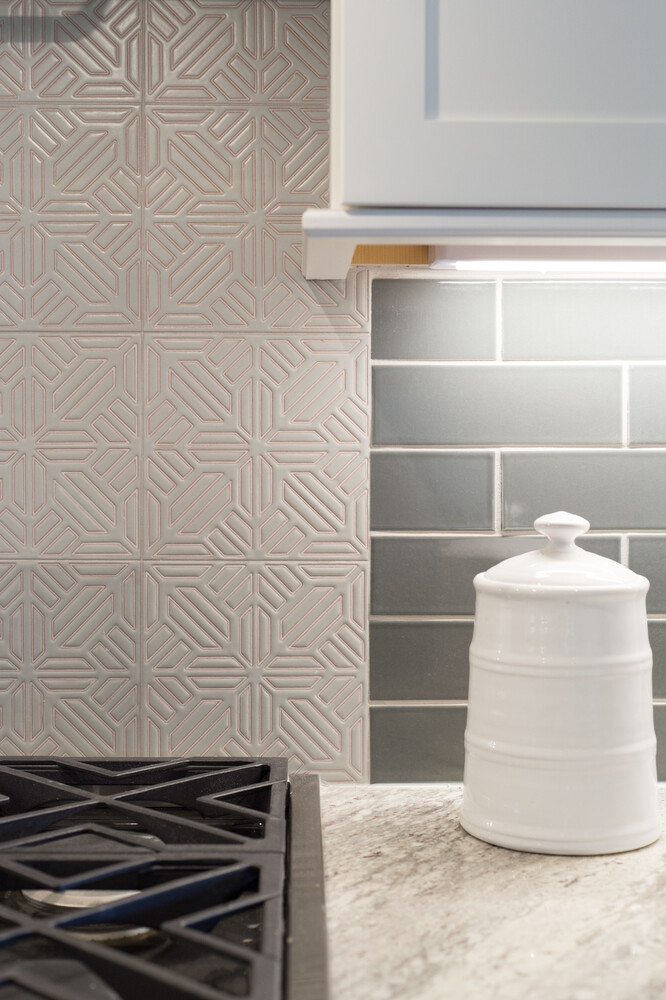 Snow Flower | Handpainted | Fireclay Tile