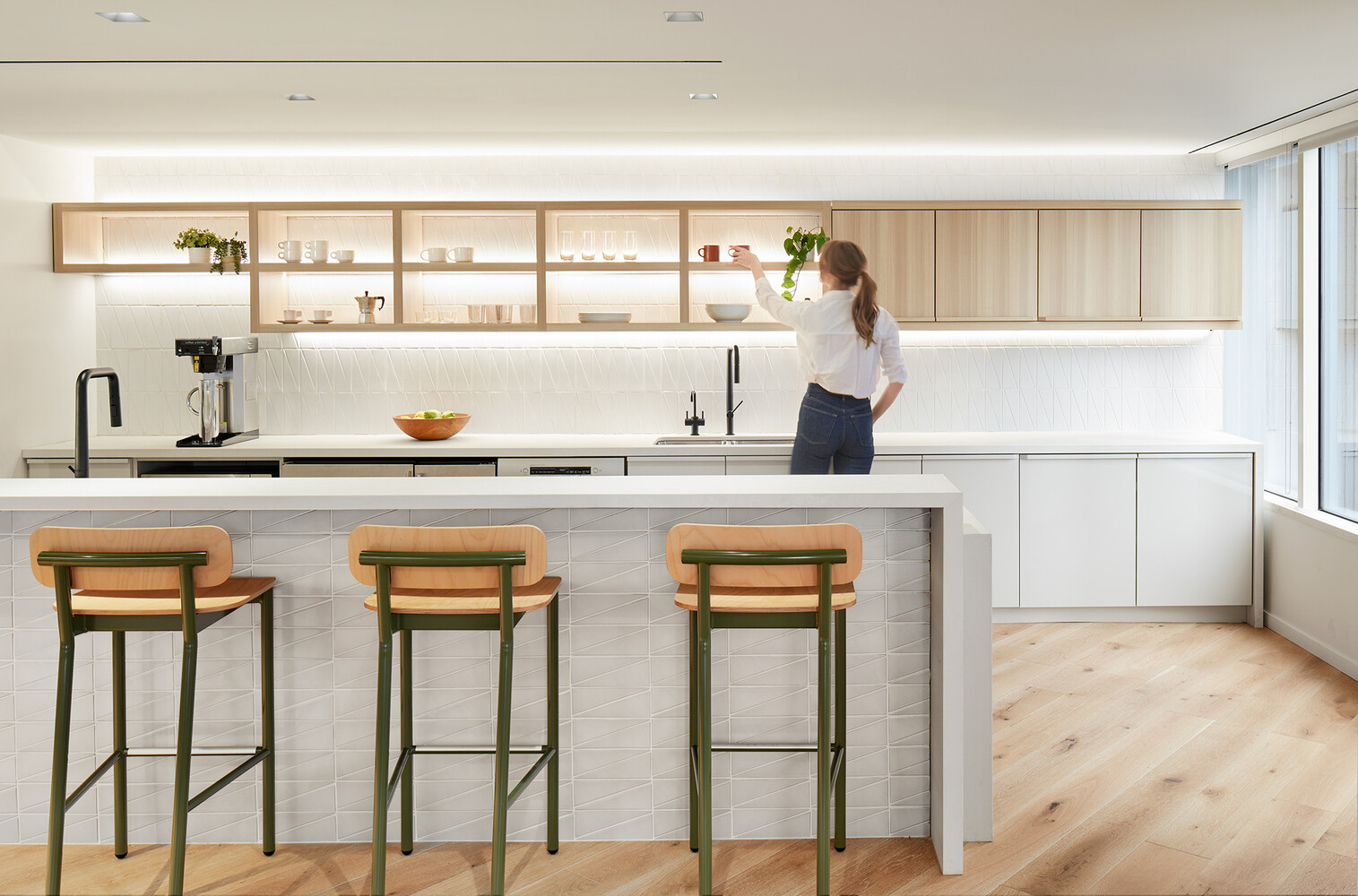 Scalene Triangle | Fireclay Tile