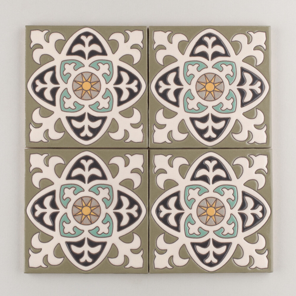 Braga | Handpainted | Fireclay Tile